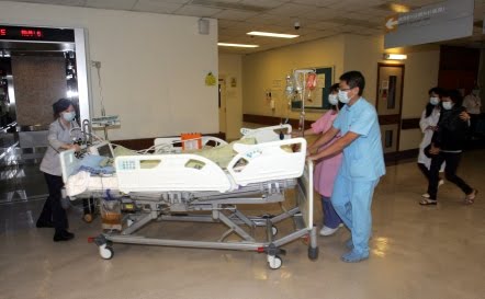 elsa yuen 袁鳳如 絕色美女 絕對誘惑，絕對夠味