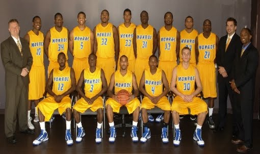 Escuela de Baloncesto Hector Baez: Monroe College Mustangs