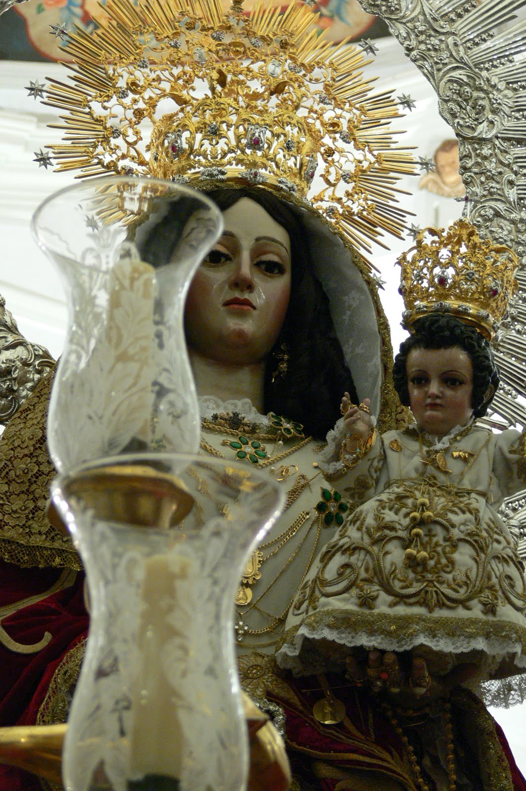 ROCIANA COFRADE: Maria del Socorro.