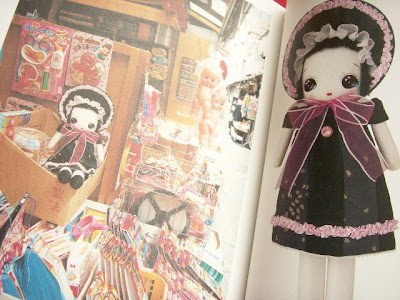 Kawaii Japan: Kawaii Japanese Bunka Dolls Book with Pattern Paper