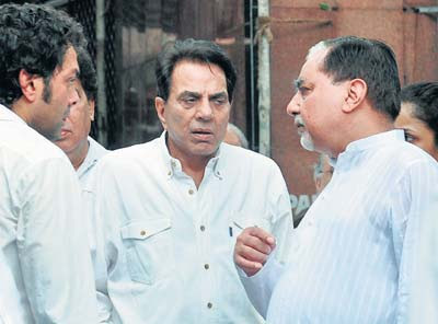 Latest News: At the Funeral of Bobby Deol's Father-in-Law Devendra Ahuja