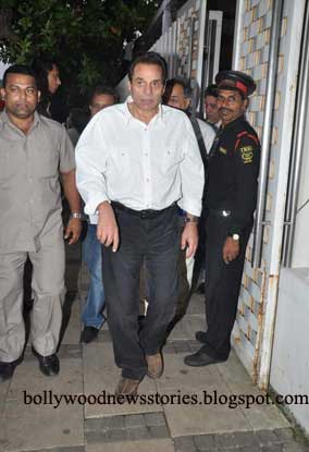 Latest News: Prayer Meet For Devendra Ahuja: Stars Pay Tribute to Bobby ...