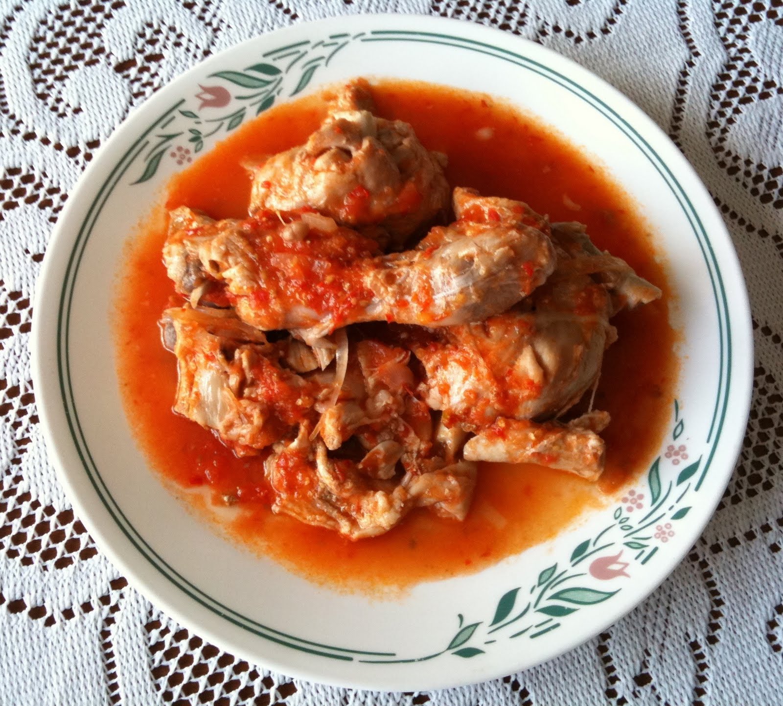 UNA DELICIOSA TRADICION FAMILIAR... y algo más: Cabrito en salsa