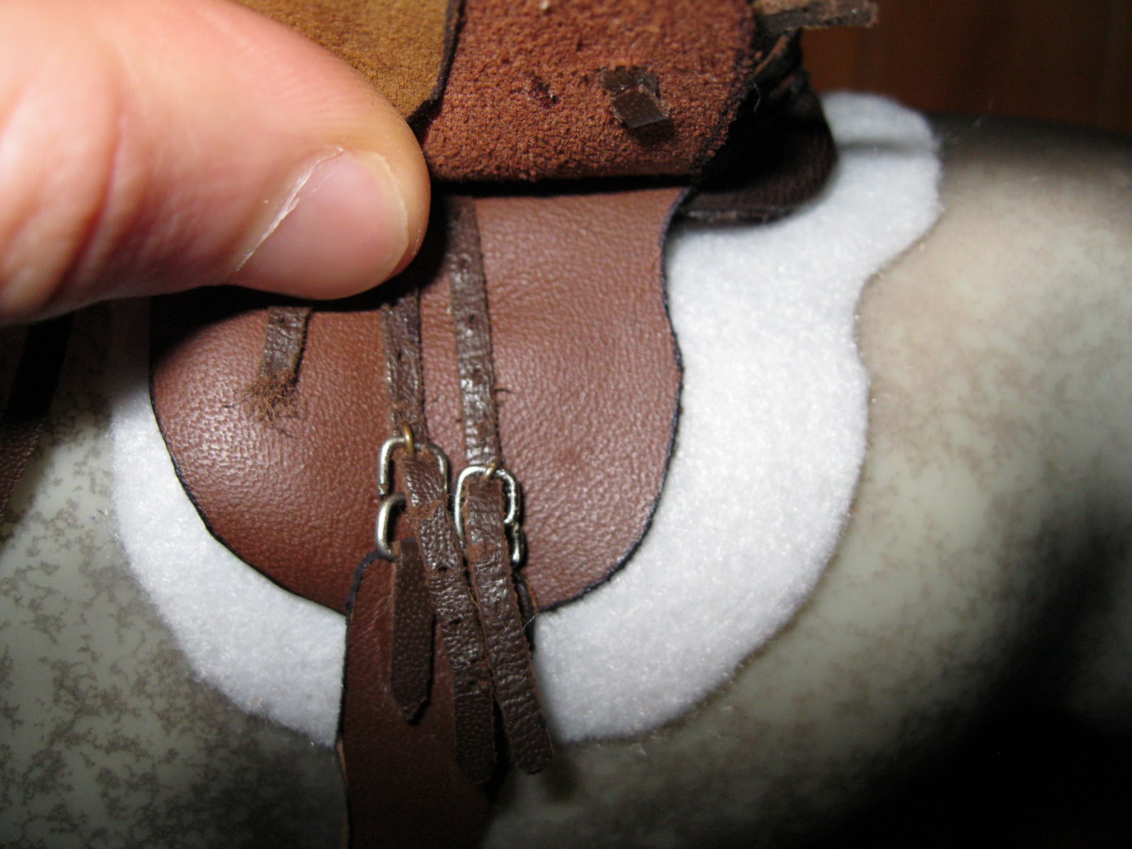 Noble Farms Custom Saddlery: Repairing a broken billet How-to
