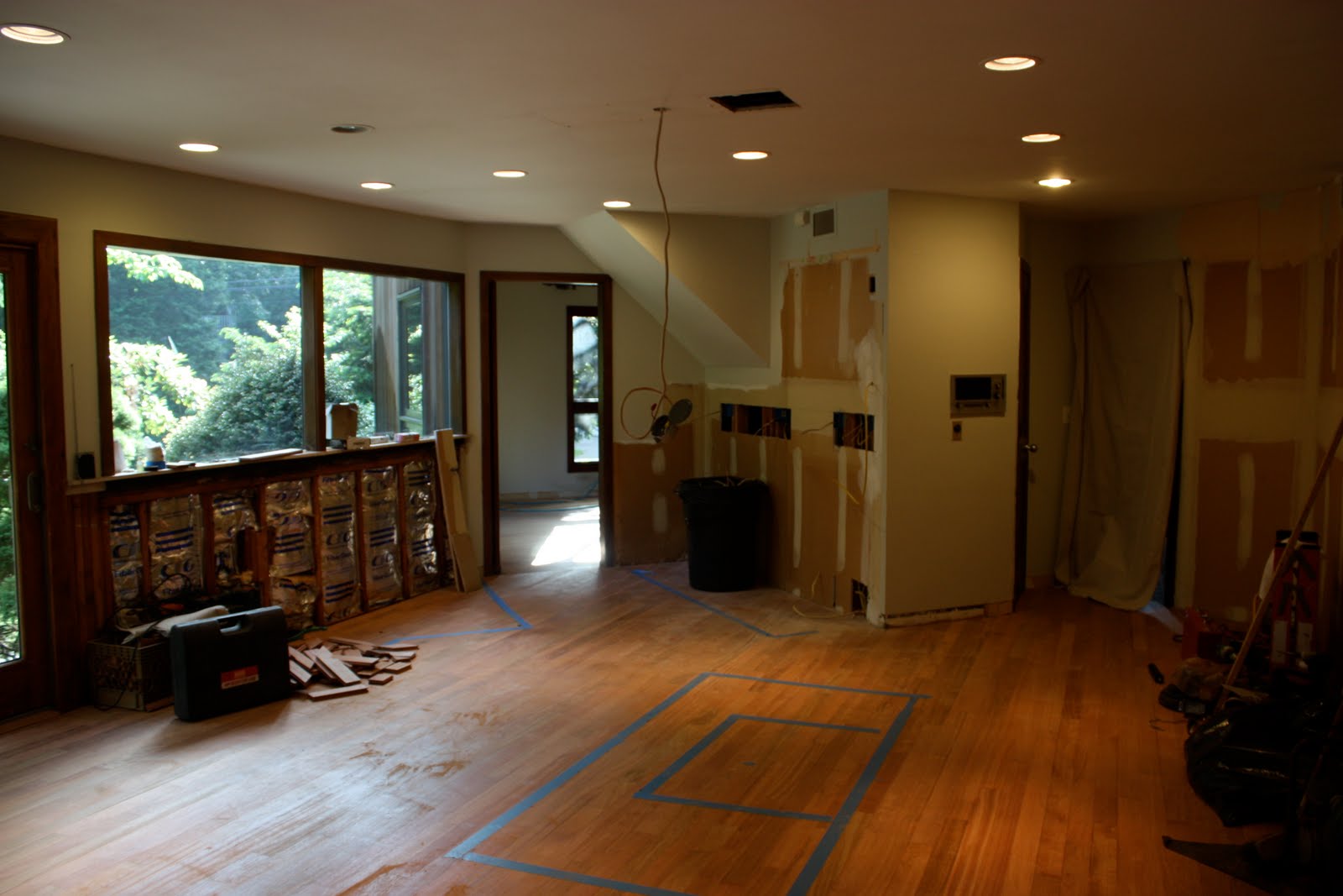 The Cool House: flooring