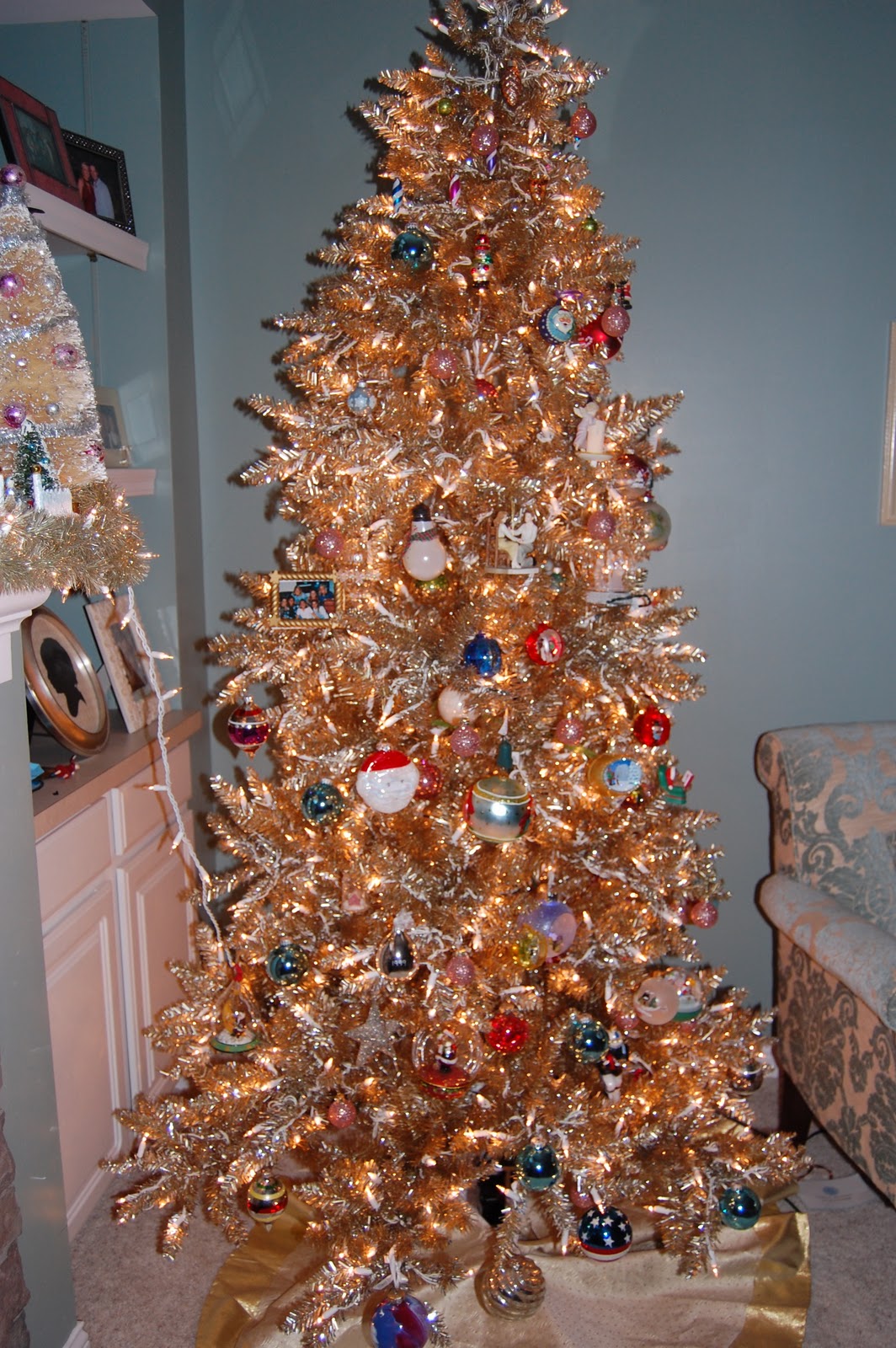 Natalie Loves...: Antique Ornaments!