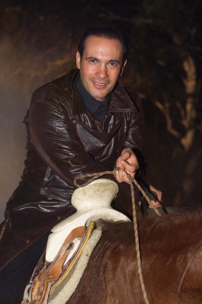 Soy tu dueña: BIOGRAFIA Y FOTOS DE ALEJANDRO RUIZ