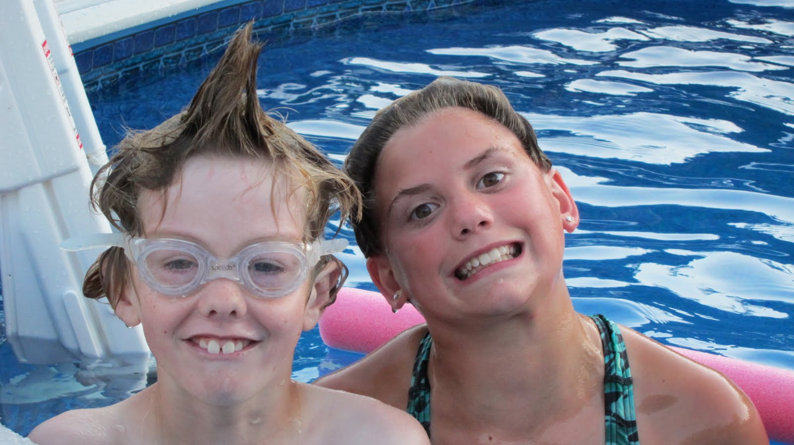 The Hayes Blog: Katie's 7th Birthday Pool Party with Family