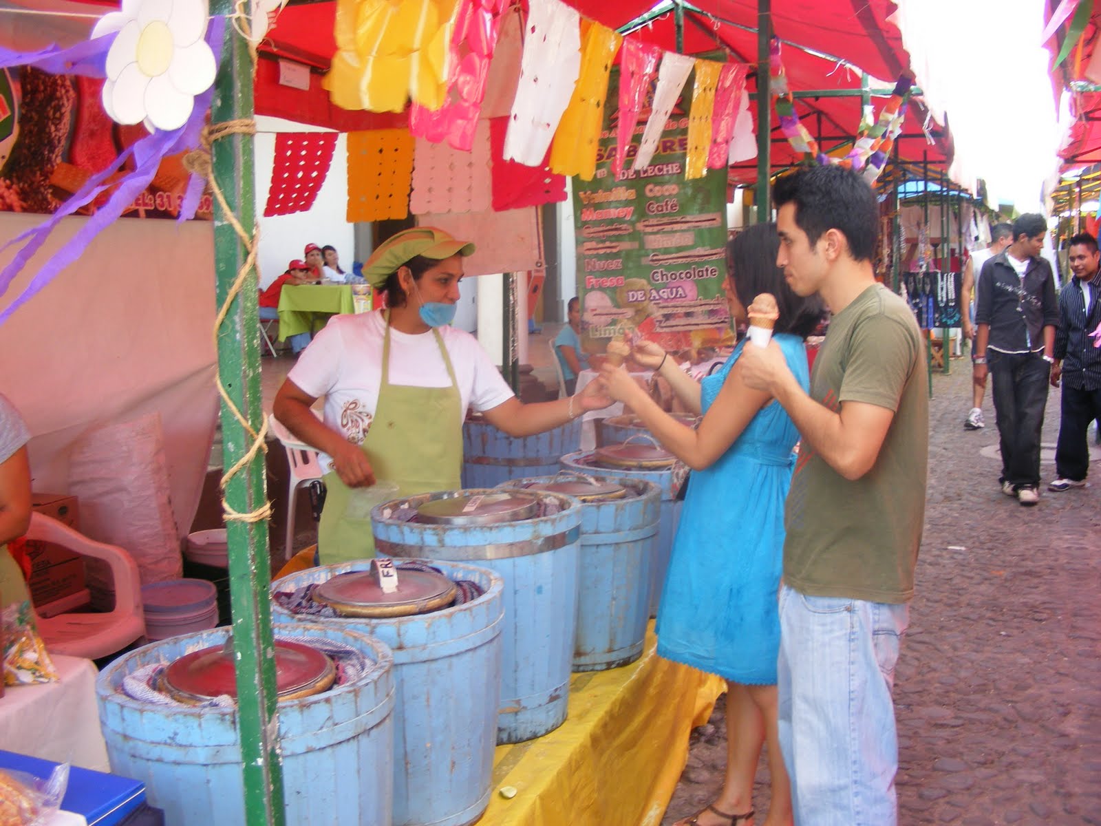Colima Travel: Comala, Feria del Ponche, Pan y Café