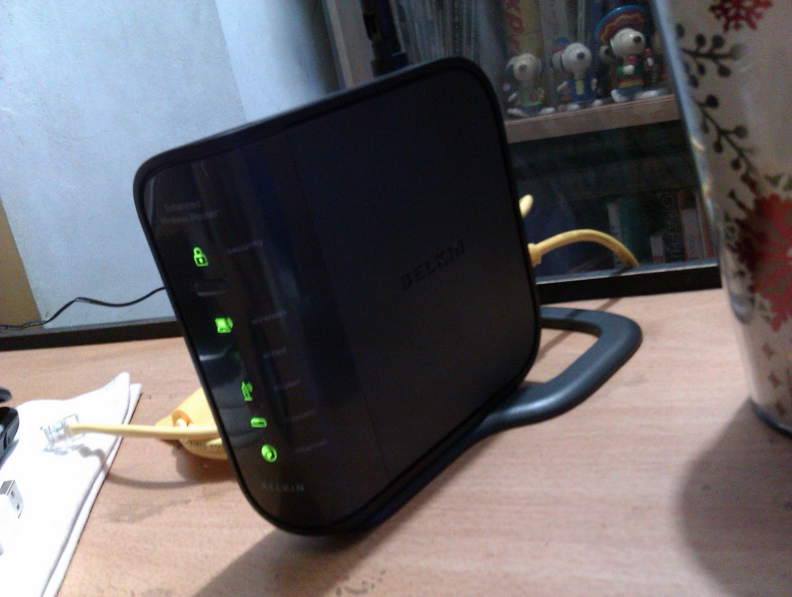 Charlie Chan: Belkin WIFI