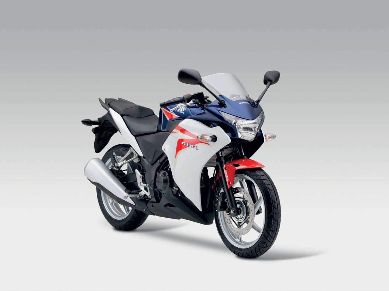 MotoPuntoLinea: Honda CBR 250. In arrivo altri modelli "mini"?