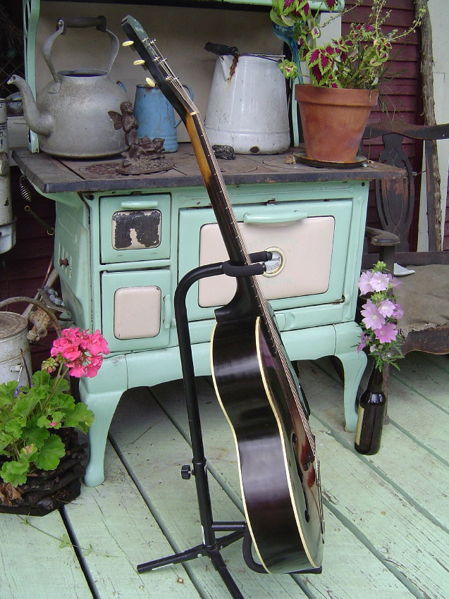 c.1939 Harmony-built "Marwin Star" Archtop Guitar