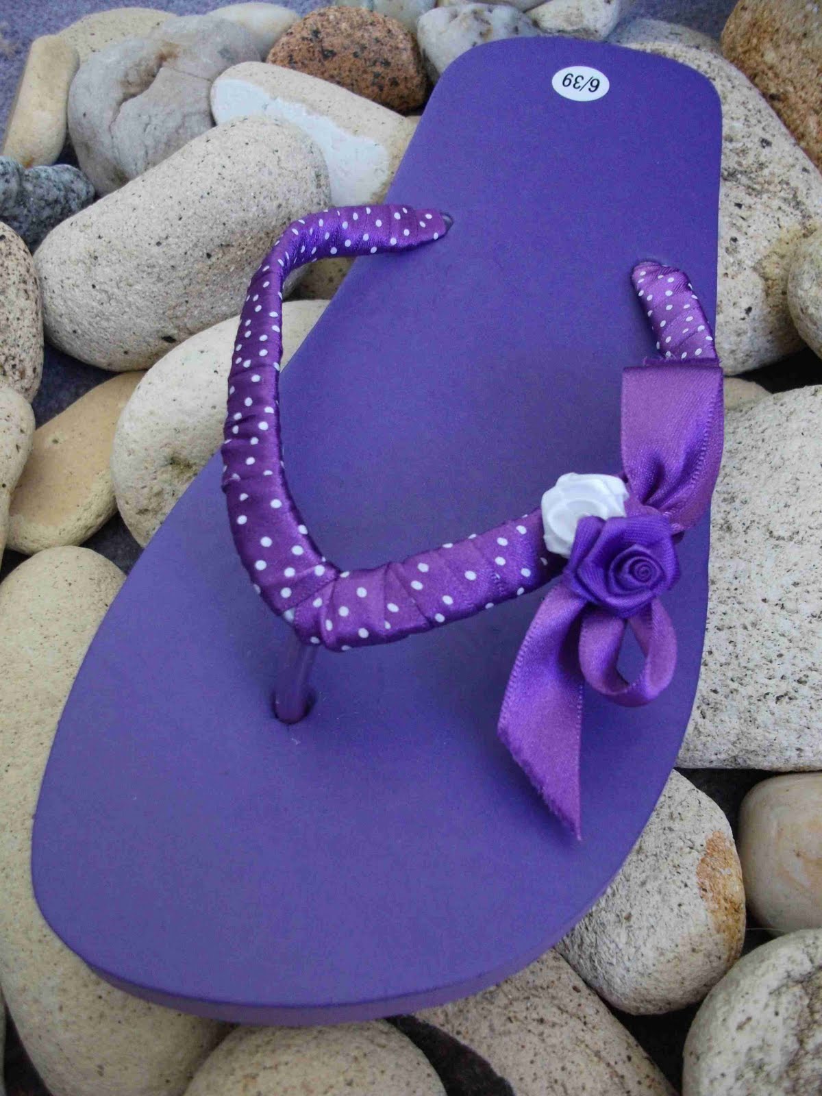 Margarete Arts & Crafts: Summer Decorated Flip Flops