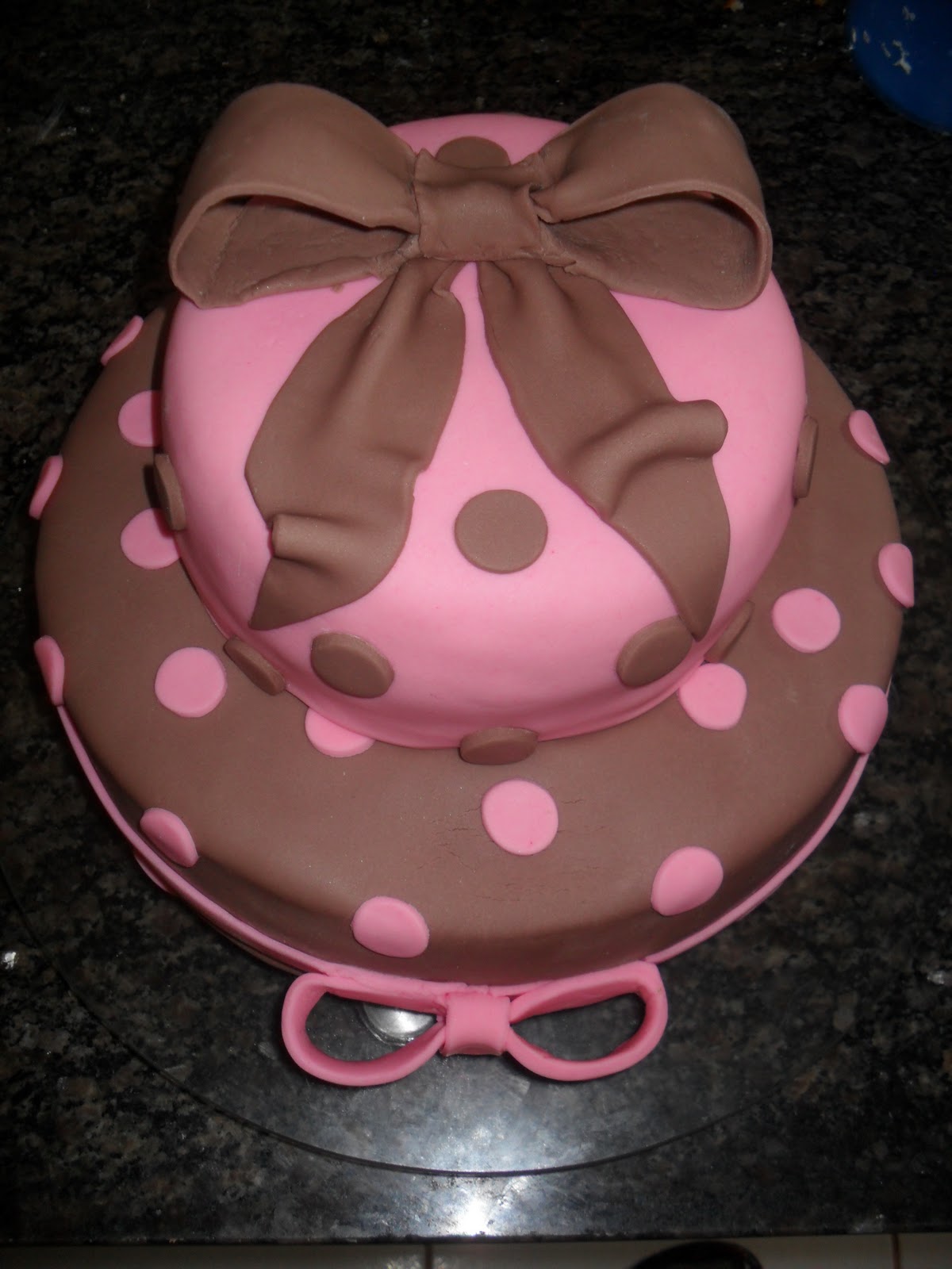 Doceria da Vovó Cida: Bolo Laço Comestivel