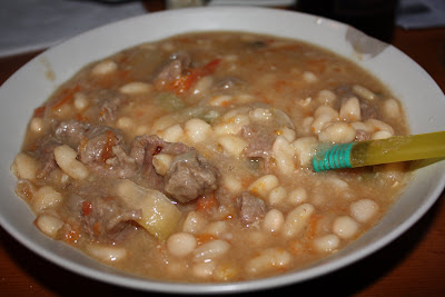 el señol javiel se mete a cocinillas: jabalí con frijones