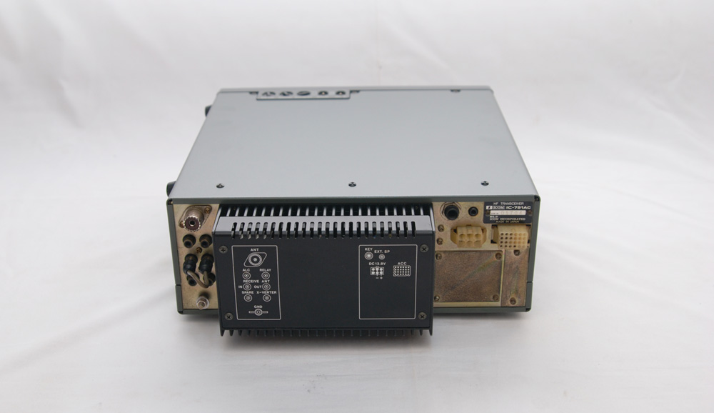 die - radio: HF ICOM IC-751(TERJUAL)
