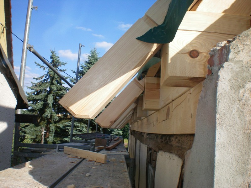 OPA Detlef: Bau der Traufe