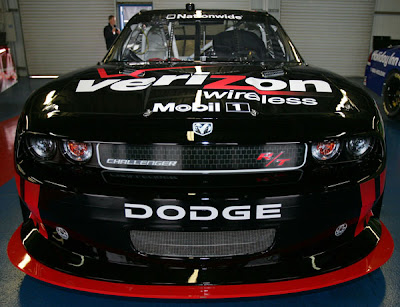 Pure American Muscle: Dodge challenger for nascar