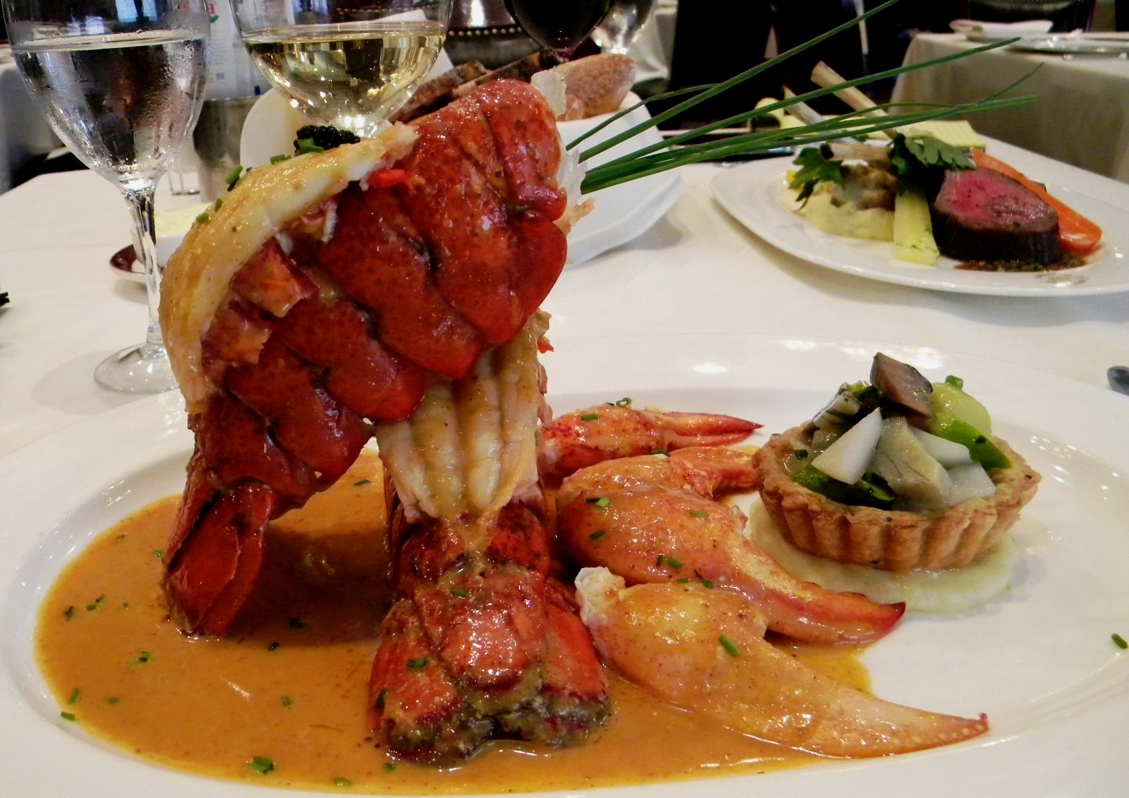 Forays of a Finance Foodie: Getting Old School at Delmonico's New York