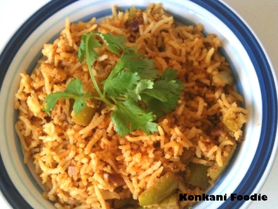 Konkani Foodie: Ivy Gourd Rice (Tendli Bhaat)