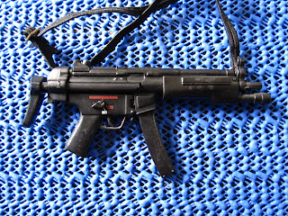 Zenith 1/6 scale military shop: 1/6 scale MP5 Submachine Gun