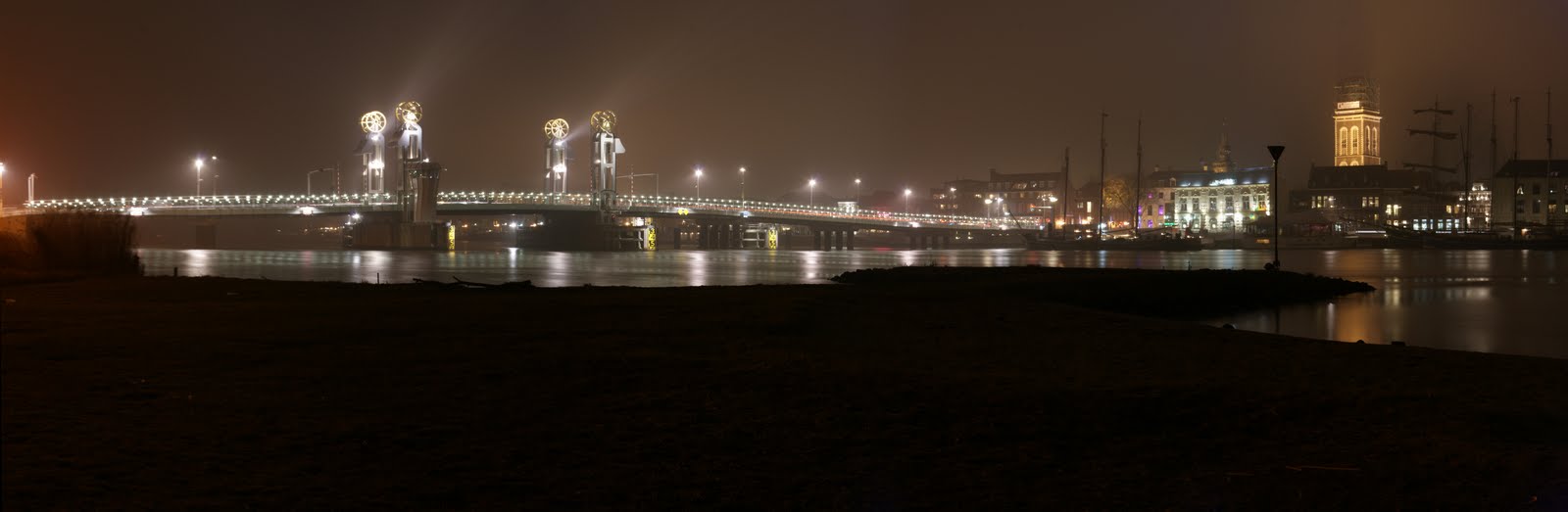 Fotografie een leuke hobby: Kampen gouden wielen brug