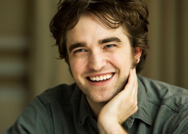 Twilight Continued...from another Point Of View: Robert Pattinson: The ...