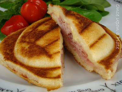 Once Upon a Plate: Croque Monsieur ~ From the Cuisor