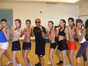 tangona: BOOT CAMP DIVAS