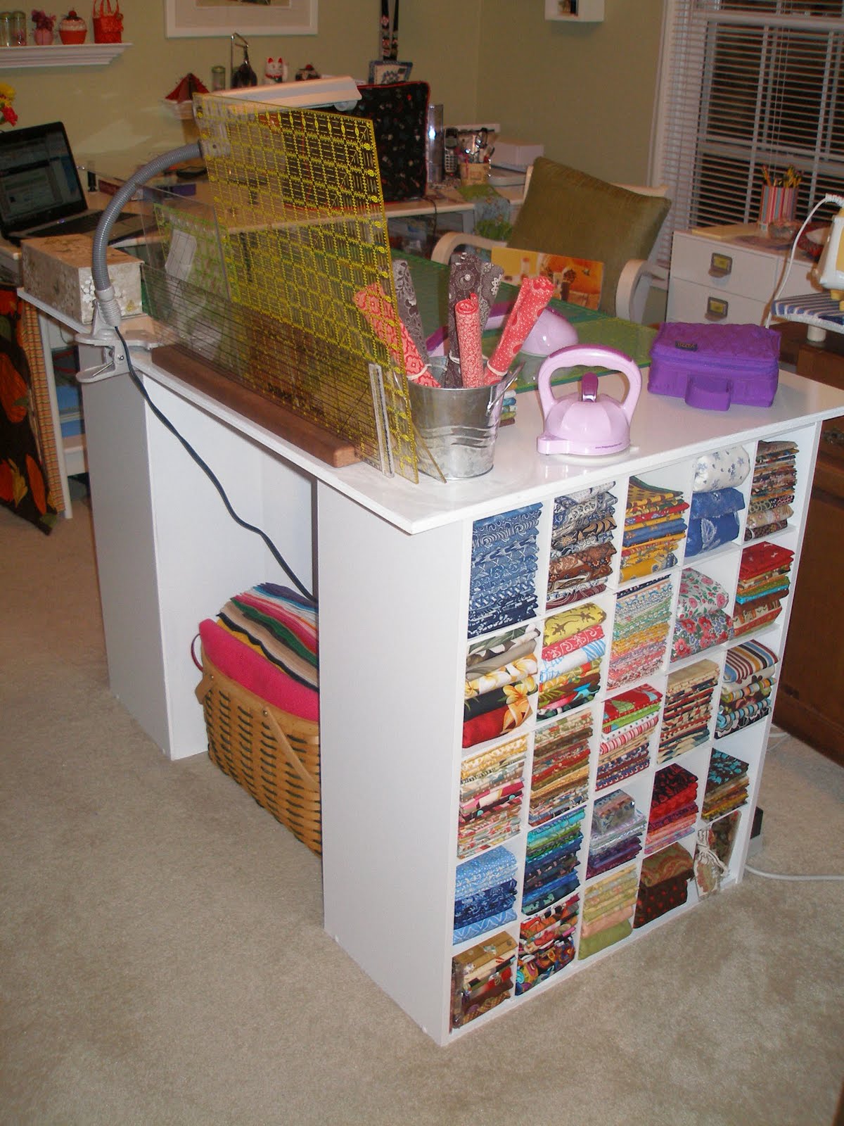 Quixotic Crafter: Some Inexpensive Studio Furniture Ideas / Necessity ...
