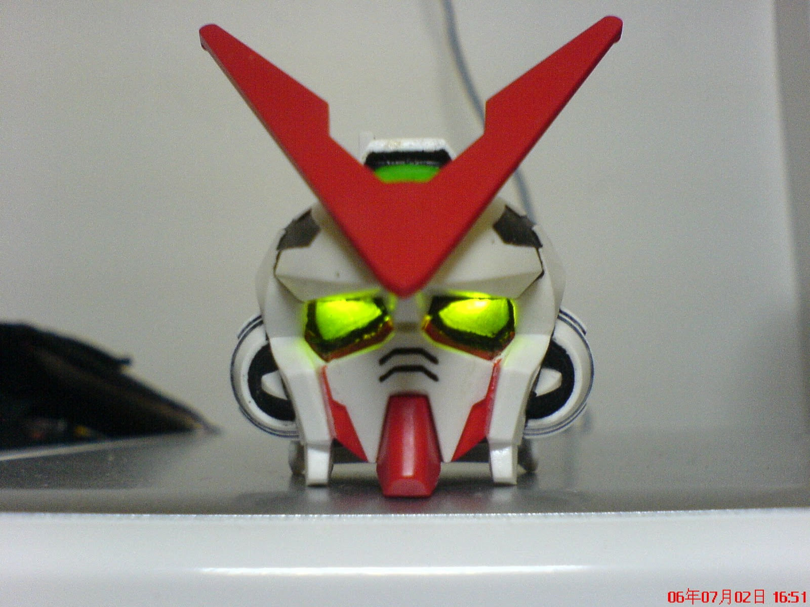 Hobby and gunpla: Evolution of my gundam LED head unit