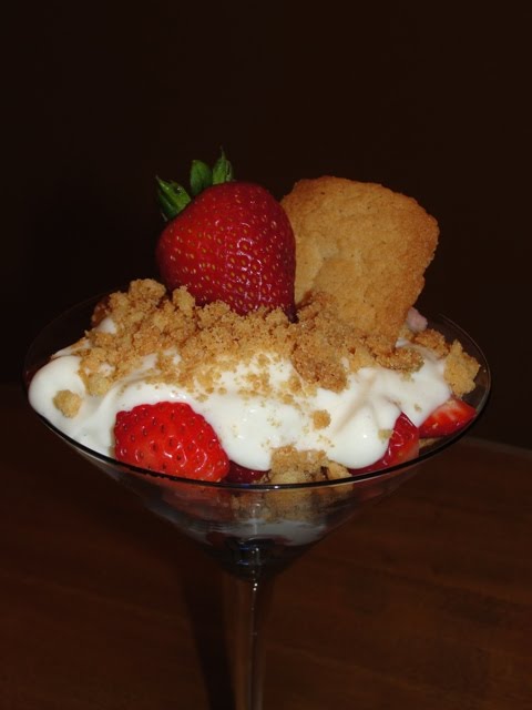 All Things Yummy: Activia Dessert- Vanilla Bean Strawberry Parfait