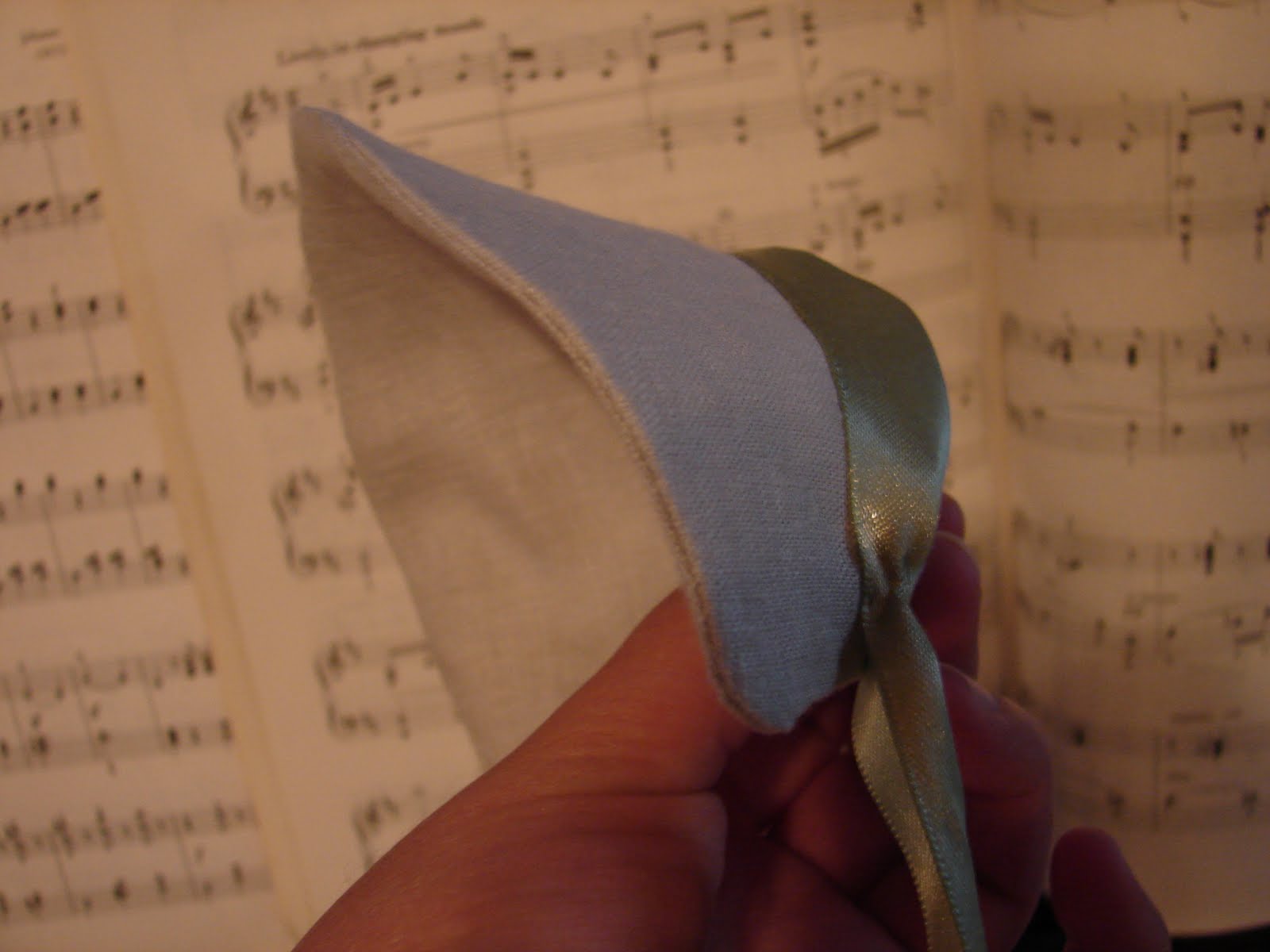 Miss Emaline's Circle of Fashionable Friends: Doll Bonnet Tutorial ...