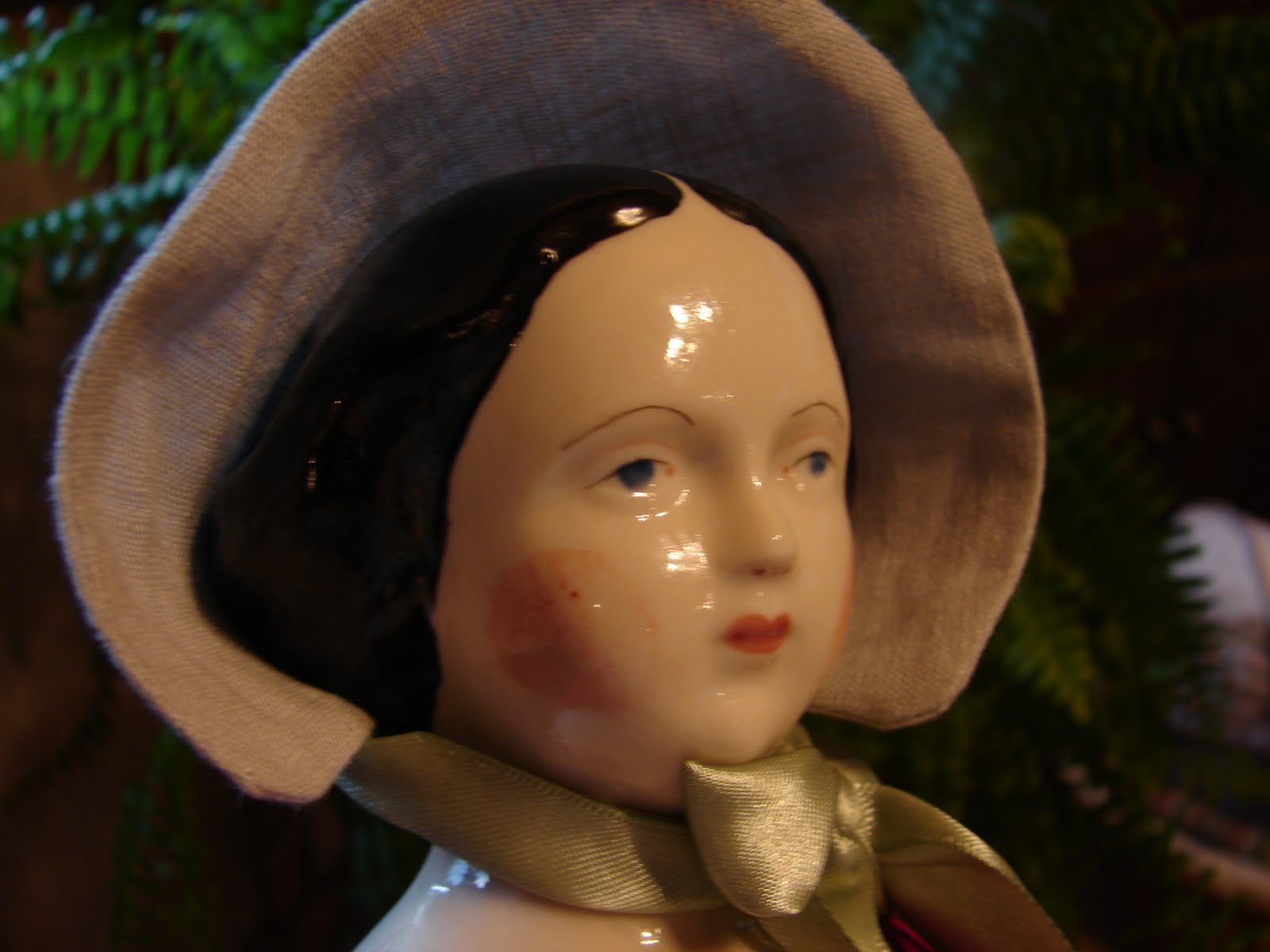 Miss Emaline's Circle of Fashionable Friends: Doll Bonnet Tutorial ...