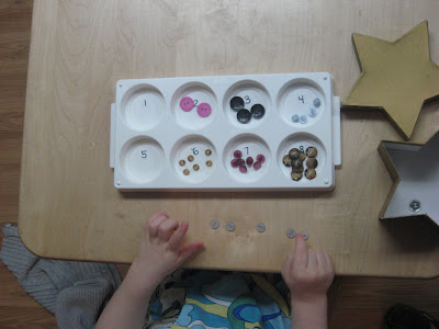 itty bitty love: button sorting/counting