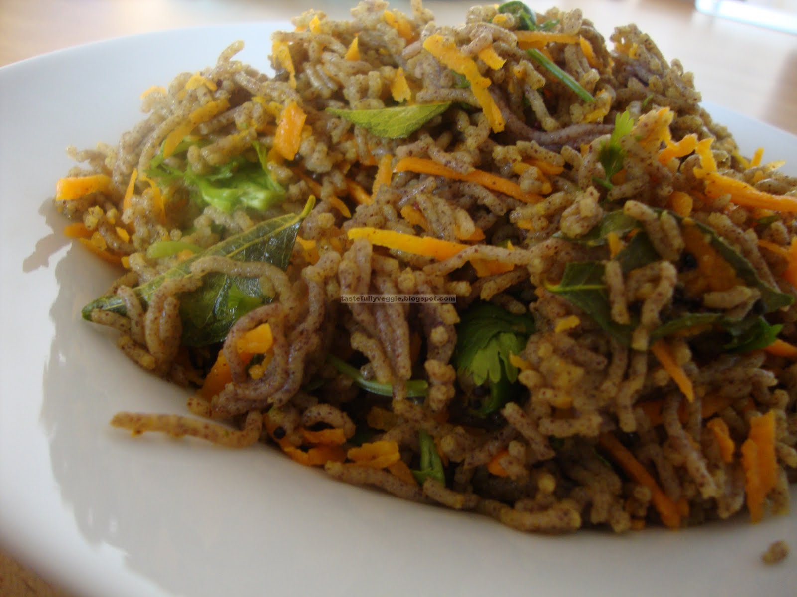 Tastefully Veggie ...: Ragi Rice Sevai (Ragi Rice Idiyappam/noodles)