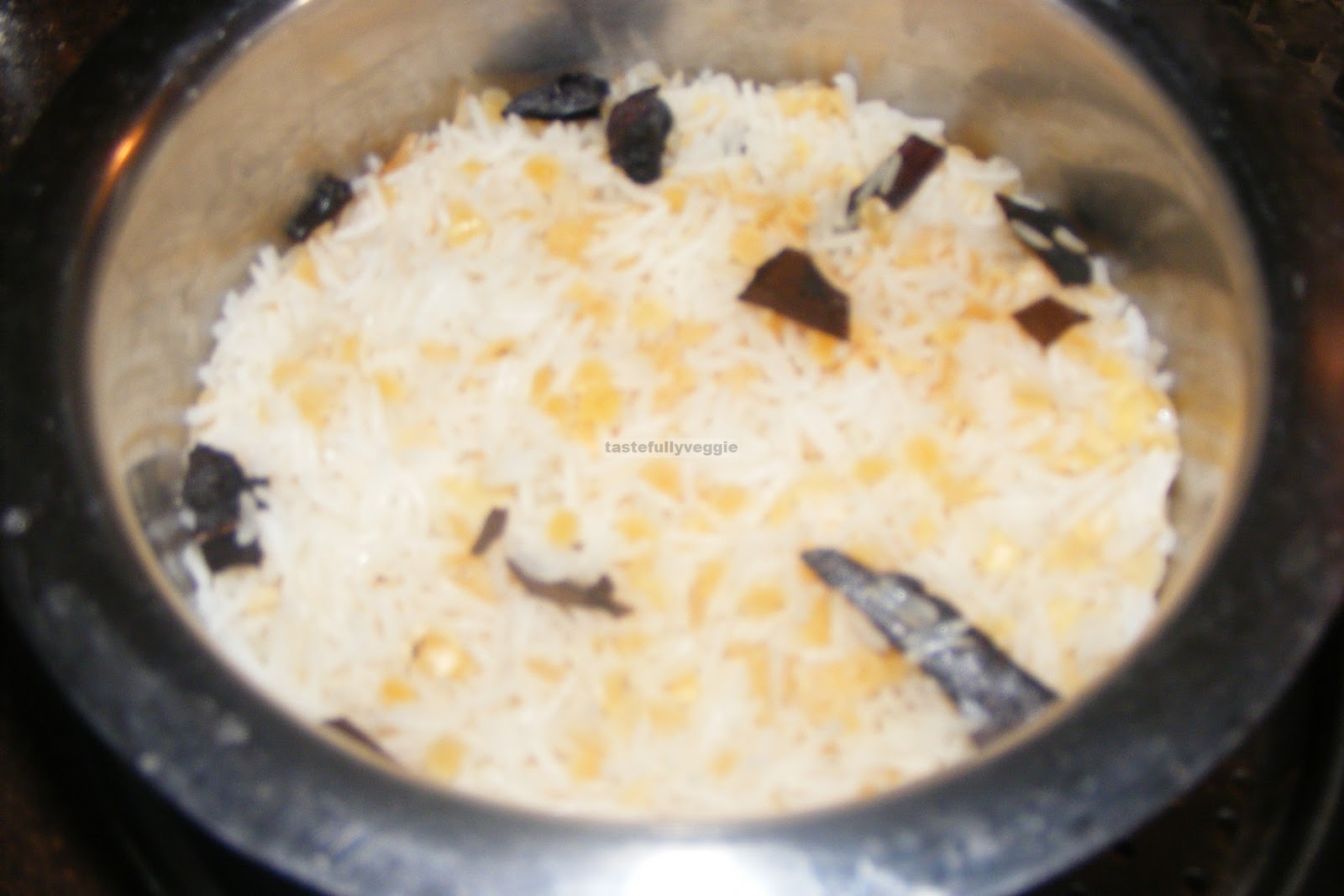 Tastefully Veggie ...: Masoor Dal Pulao (Red Lentil Rice)