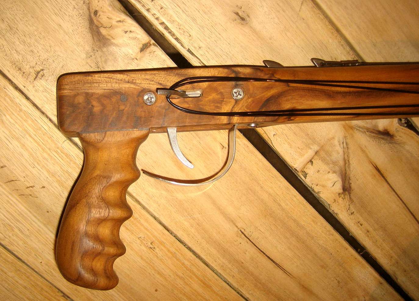 PESCA SUBMARINA PERU: ARPONES DE MADERA