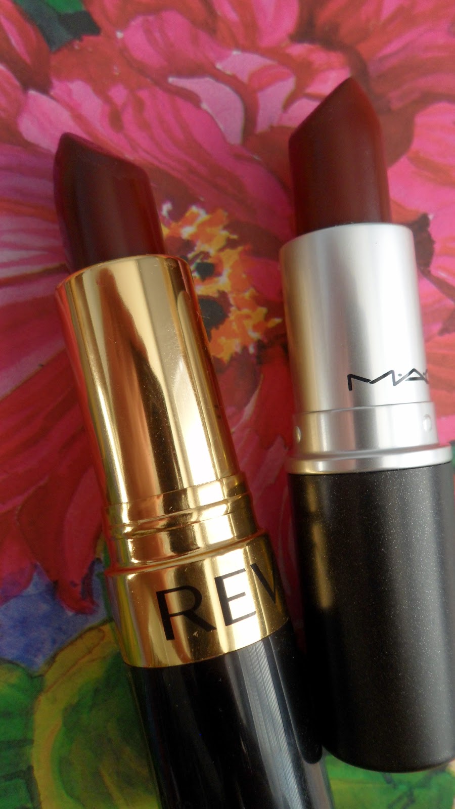 Mac Media Lipstick Dark Skin