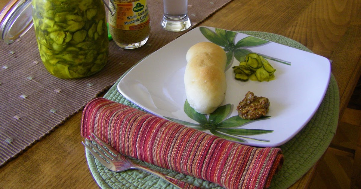 Mennonite Girls Can Cook: Meat Perishky