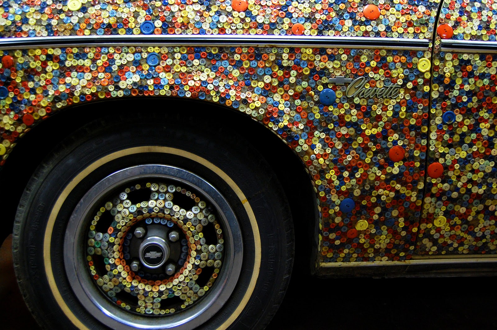 Self-taught SC: An Ethological & Artistic Survey: Buttons are King: a ...