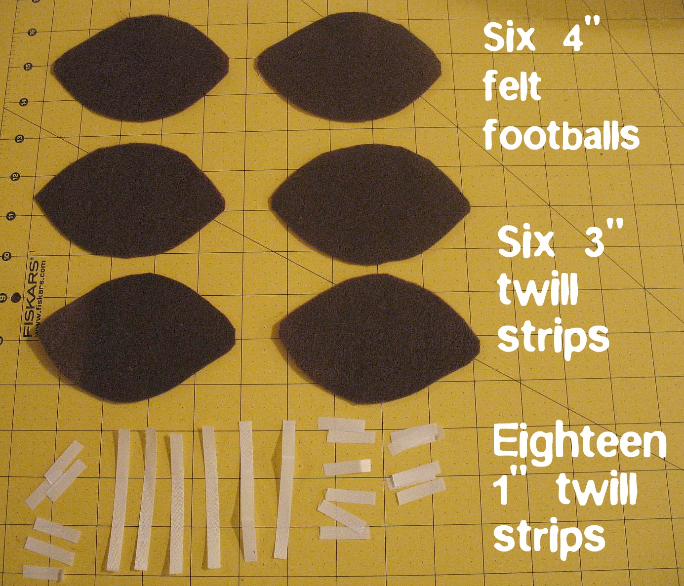 We Grow By Our Dreams: Felt Football Coasters