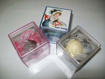 Doces By Anna: Bombons na Caixinha de Acrílico