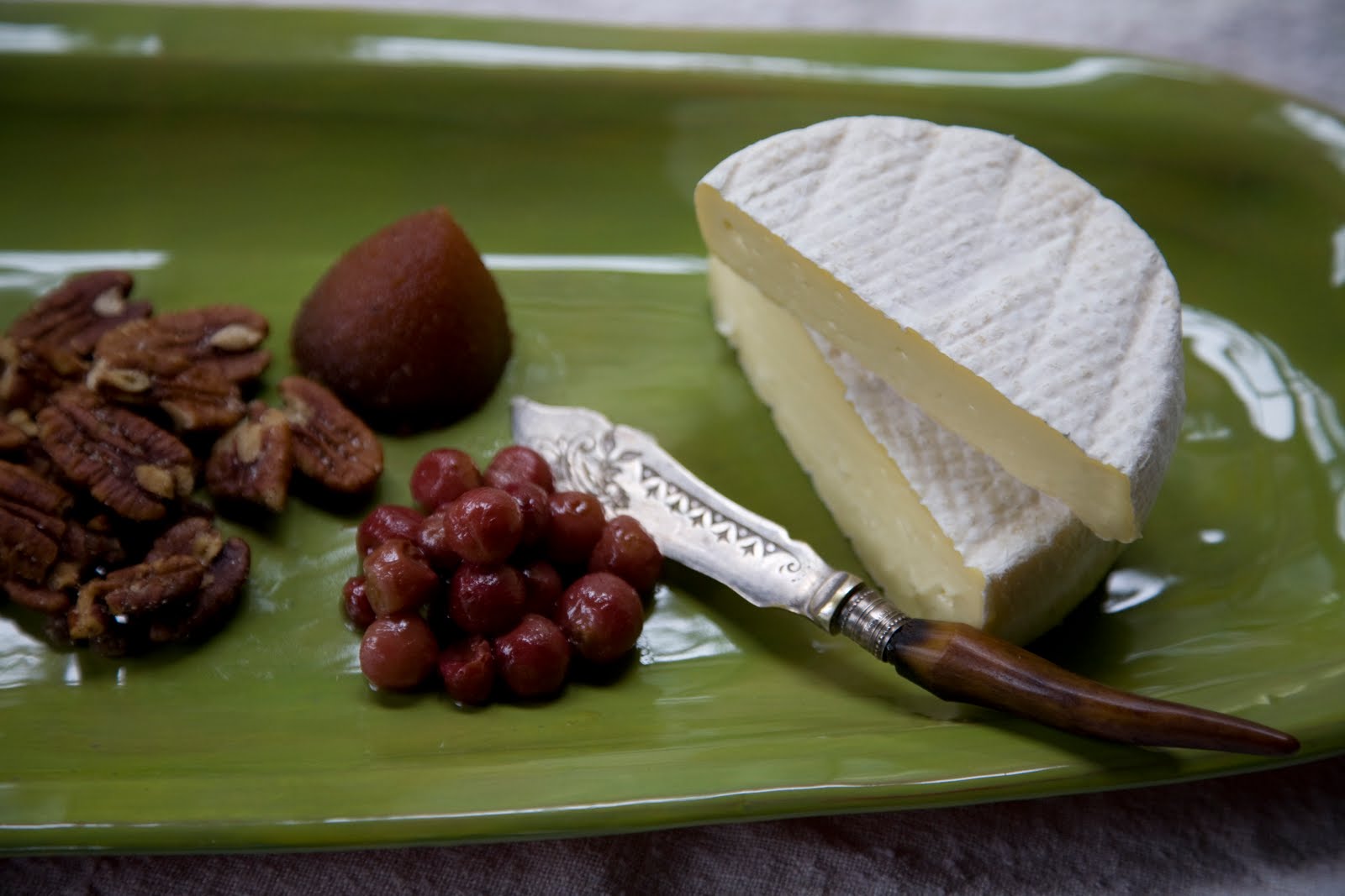 Hugh Cooks Food: spring luncheon on the patio