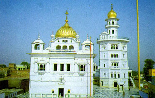 Amritsar :: The Holy City