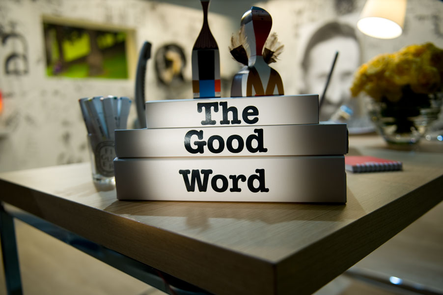 An Angel @ My Blog: The Good Word on Owls Do Cry