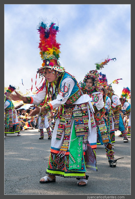 Juan Carlos Fuentes: Tinkus