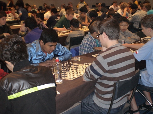 Canadian Youth Chess Team at WYCC 2010: Photos for rounds 9-11