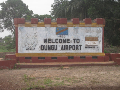 Mark Cloherty: Dungu - Photo`s