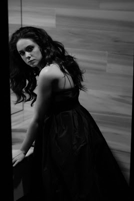 Backstage of Okan Bayulgen's "Erkeklerin Saatlerini Takan Kadinlar" by ...